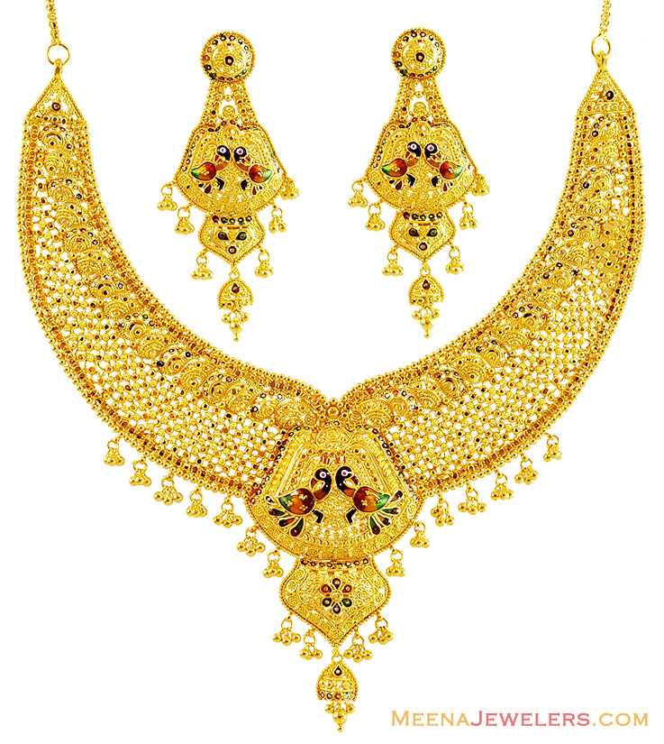 Traditional Peacock 22k Gold Set - StBr14317 - 22k Fancy Yellow Gold ...