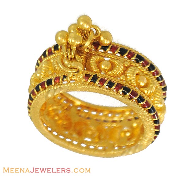 Indian Gold Band with Hanging - RiLg10287 - 22K Gold Indian Band / Ring ...