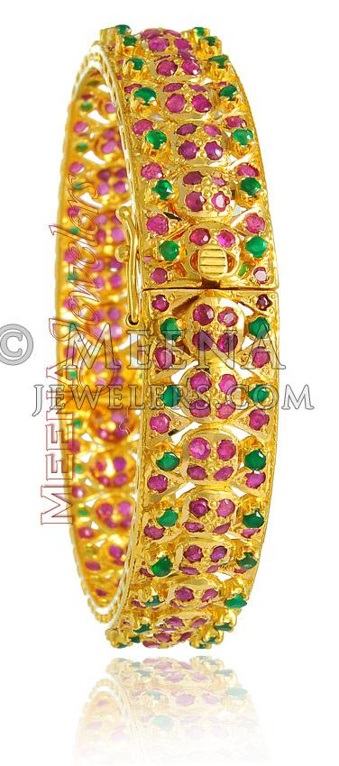 22Kt Gold Bangle with Ruby and Emerald - BaPs3460 - 22Kt Gold Bangle (1 ...