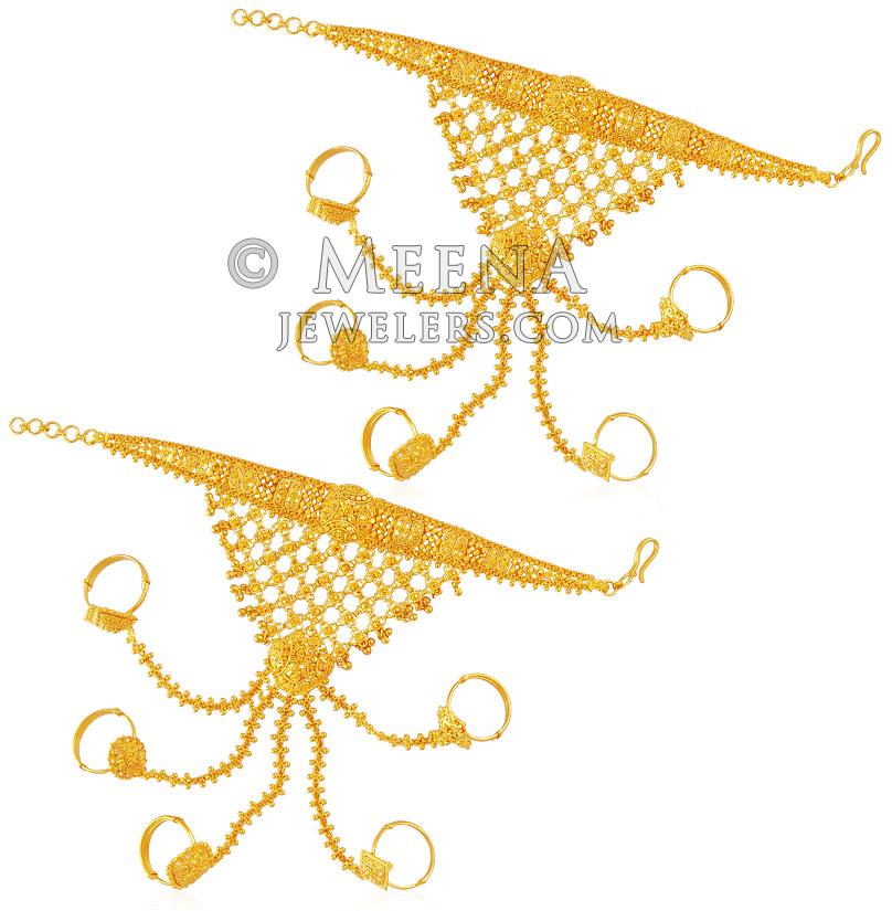 22k Gold Bridal Panja (Bracelet) - BrLa17546 - 22K gold designer bridal ...