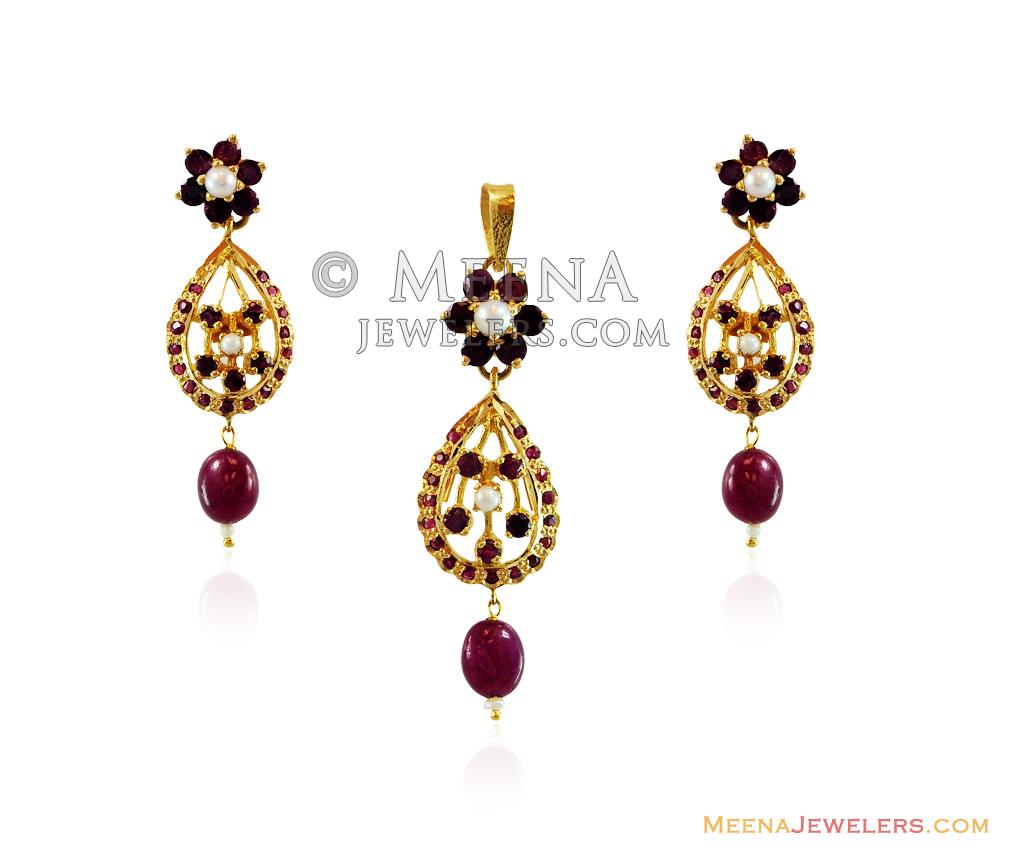 22K Gold Ruby Pendant Set - PsPs14829 - 22k Gold three piece pendant ...
