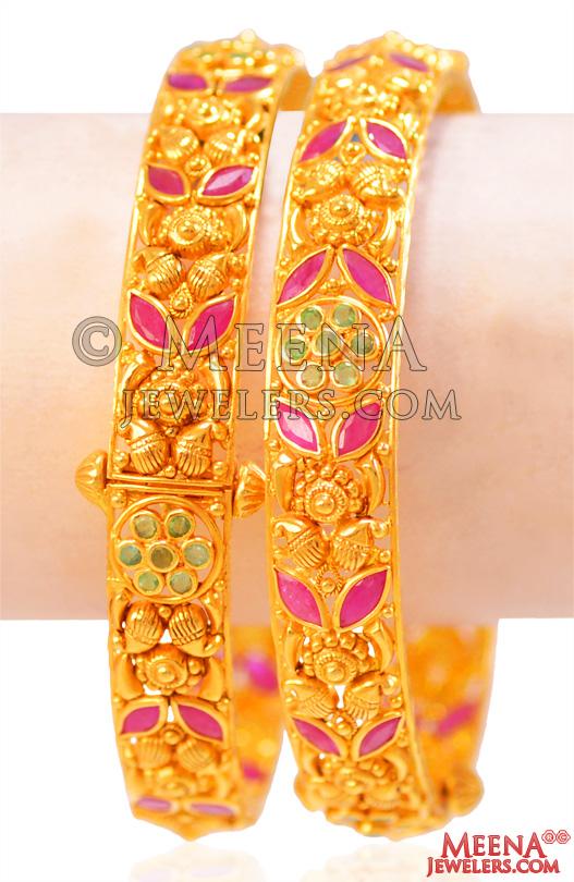 22Kt Gold Antique Kadas (2 Pc) - BaAn27741 - US$ 7,491 - Enhance your ...