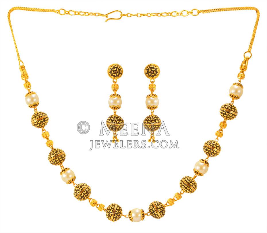 22kt Gold Necklace Earring Set - StLs23781 - 22Kt Gold Necklace and ...
