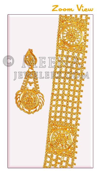 22K Gold Chandra Haar Set - StLs18812 - Traditionally designed 22K Gold ...