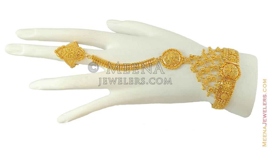 22k Designer Bridal Bracelet(Panja) - BrLa7257 - 22k gold bridal ...