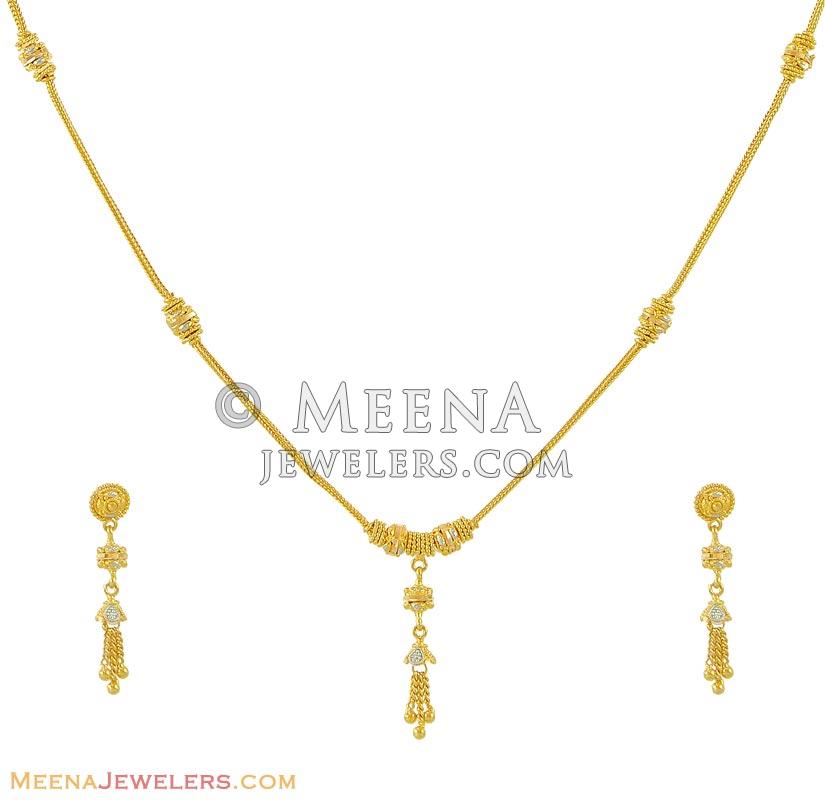 22Kt Gold Necklace Set - StLs8235 - 22kt Gold Two Tone Light Necklace ...