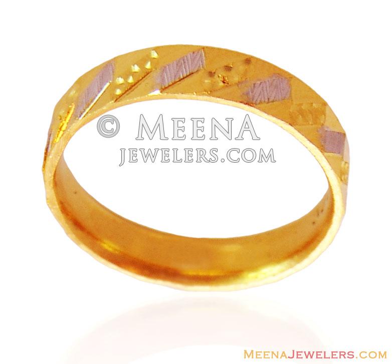 Fancy 22K Two Tone Band - RiWb16780 - 22K Gold band, designed in fancy ...