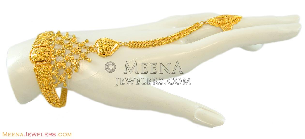 22K Panja With One Ring - BrLa8831 - 22k gold bracelet/ panja with one ...
