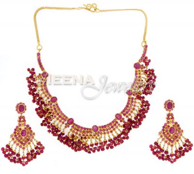 22 Kt Gold Ruby Set - StPS430 - 22 Kt Gold three-piece Ruby set with ...